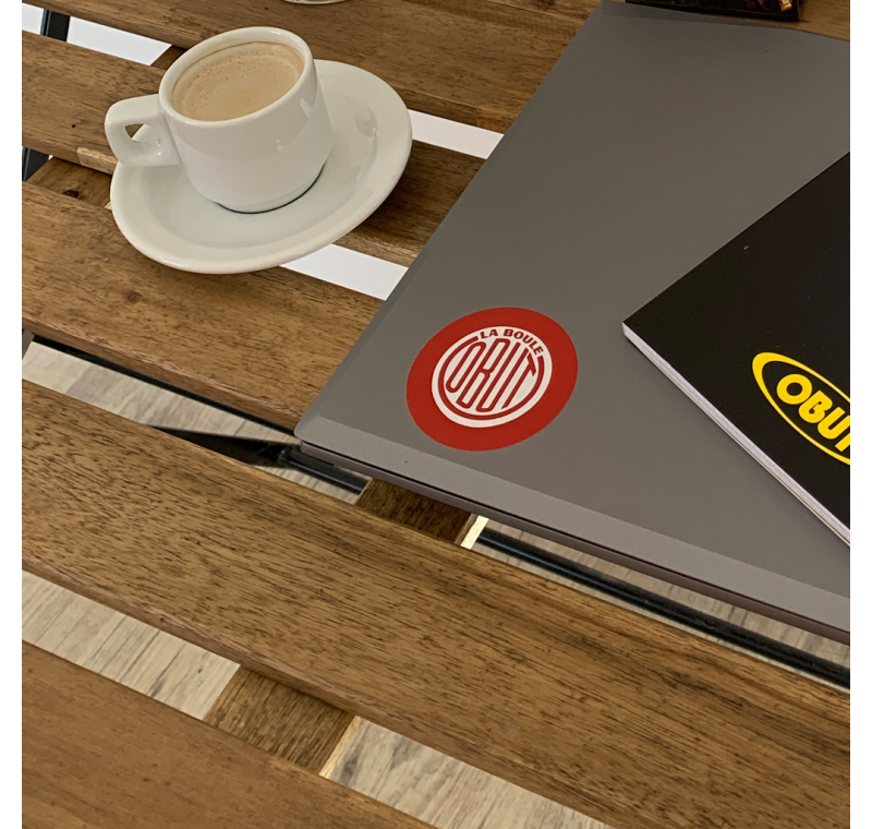 Obut rode vintage logosticker - Officiële Obut winkel